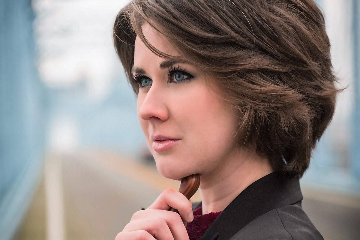 Maria Fuller - La Maestra Paris