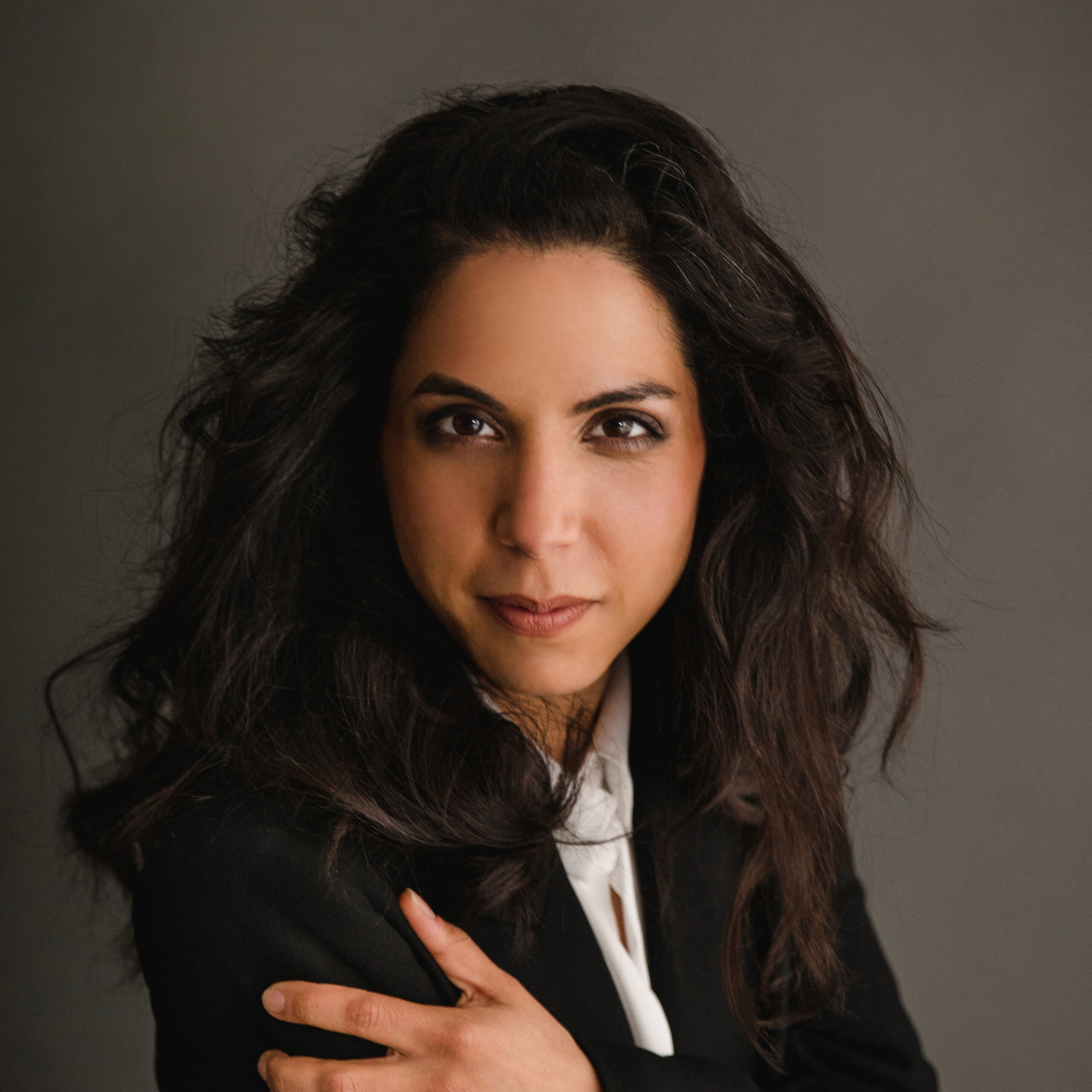 Bar Avni - La Maestra Paris